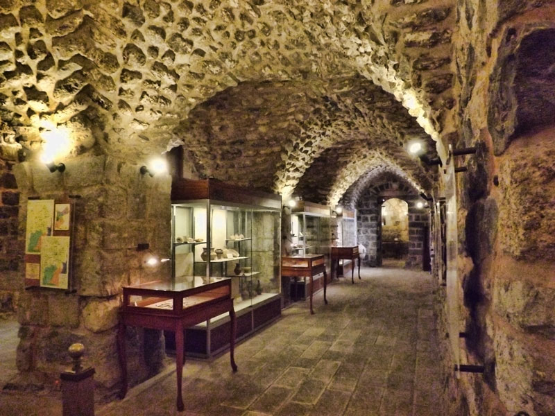 متحف الآثار في إربد في إربد - الأردن | سائح